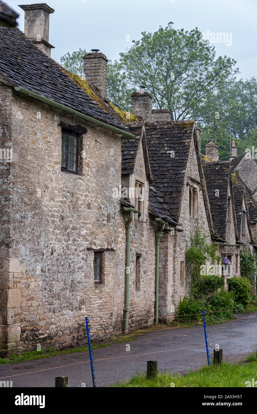 Traditional cotswold stone cottages built of distinctive yellow ...