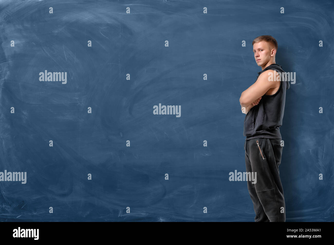 Bodybuilder crossed arms hi-res stock photography and images - Alamy