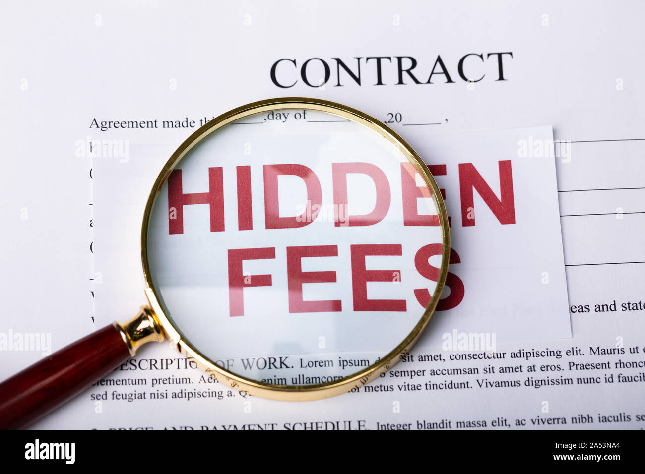 Hidden fees contract hi-res stock photography and images - Alamy