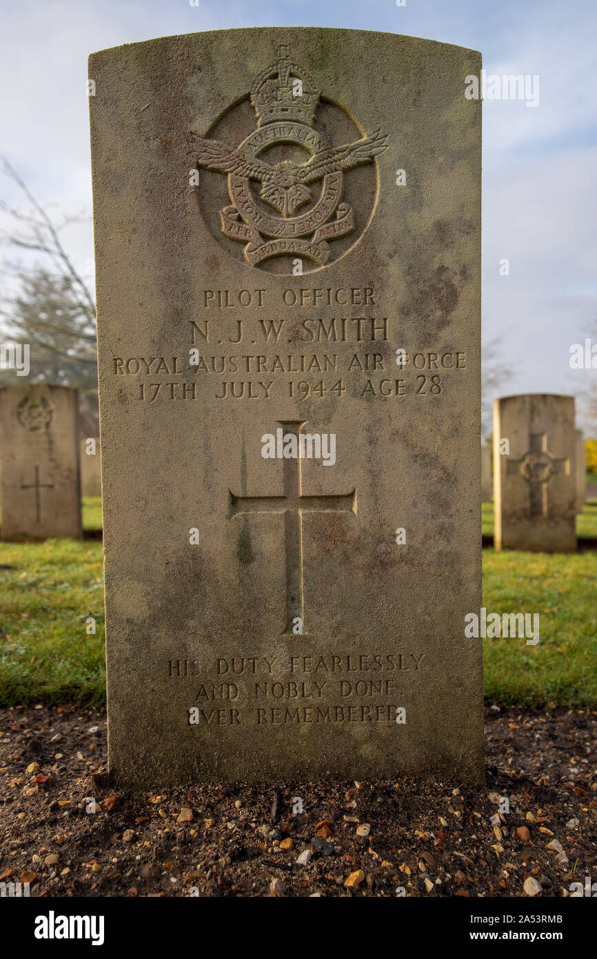 Commonwealth War Graves Commission Grave of Normand John Walford Smith ...