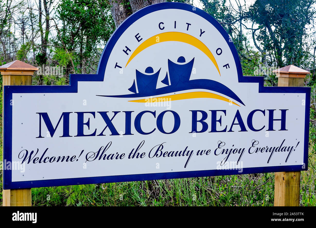 A welcome sign greets drivers as the enter Mexico Beach, Oct. 5, 2019 ...