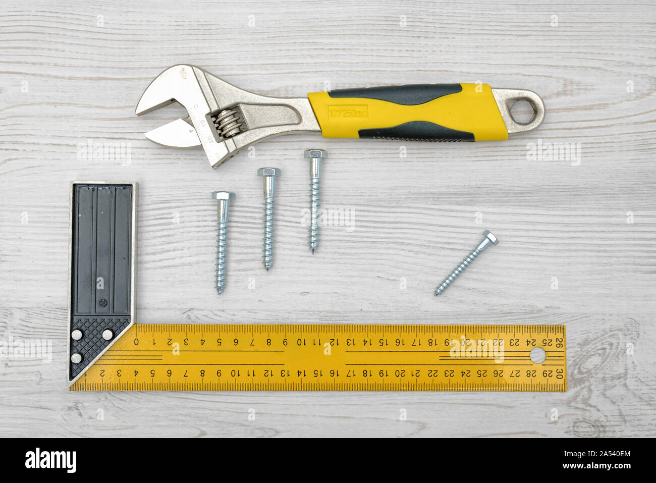 Angle ruler hi-res stock photography and images - Alamy