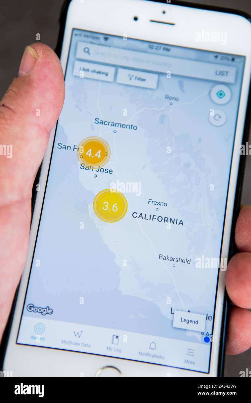 Myshake earthquake app hi-res stock photography and images - Alamy