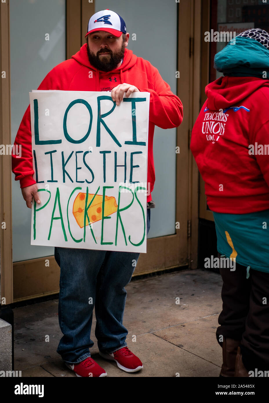 Chicago, Illinois, USA. 17th Oct, 2019. Chicago teachers, staff ...
