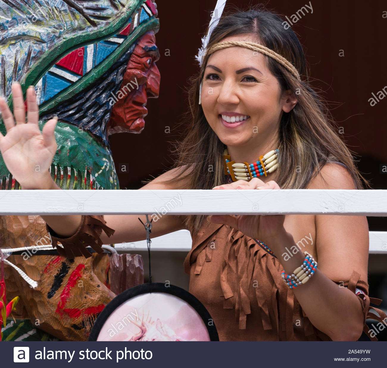 American Indian Woman High Resolution Stock Photography and Images - Alamy