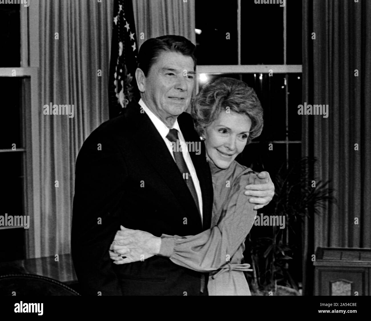 Reagan campaign 1984 hi-res stock photography and images - Alamy