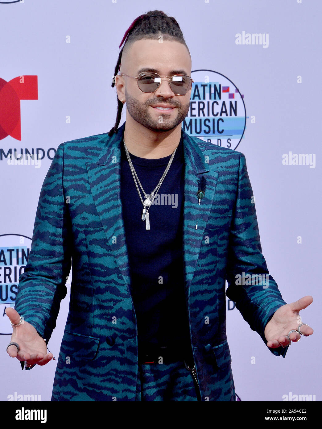 Los Angeles, United States. 17th Oct, 2019. Nacho arrives for the fifth ...