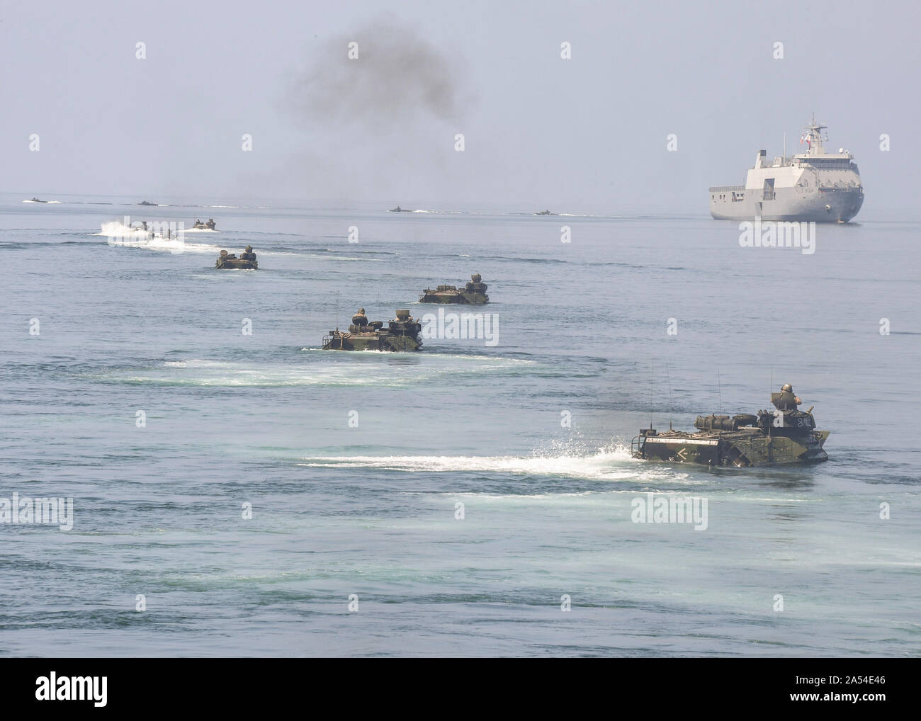 MANILA BAY (Oct. 11, 2019) The Philippine Navy ship BRP Davao Del Sur ...