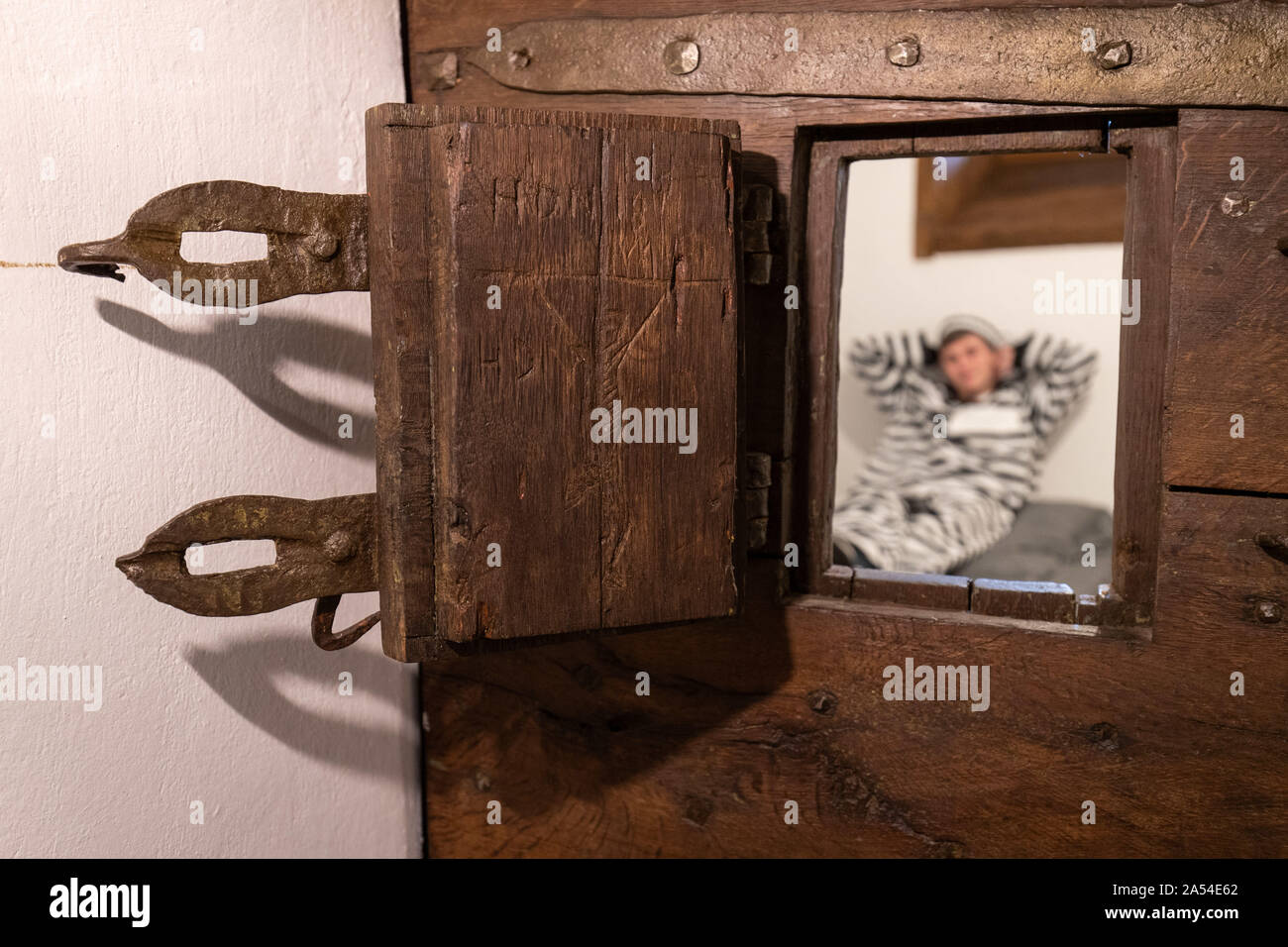 Prison door hatch hi-res stock photography and images - Alamy