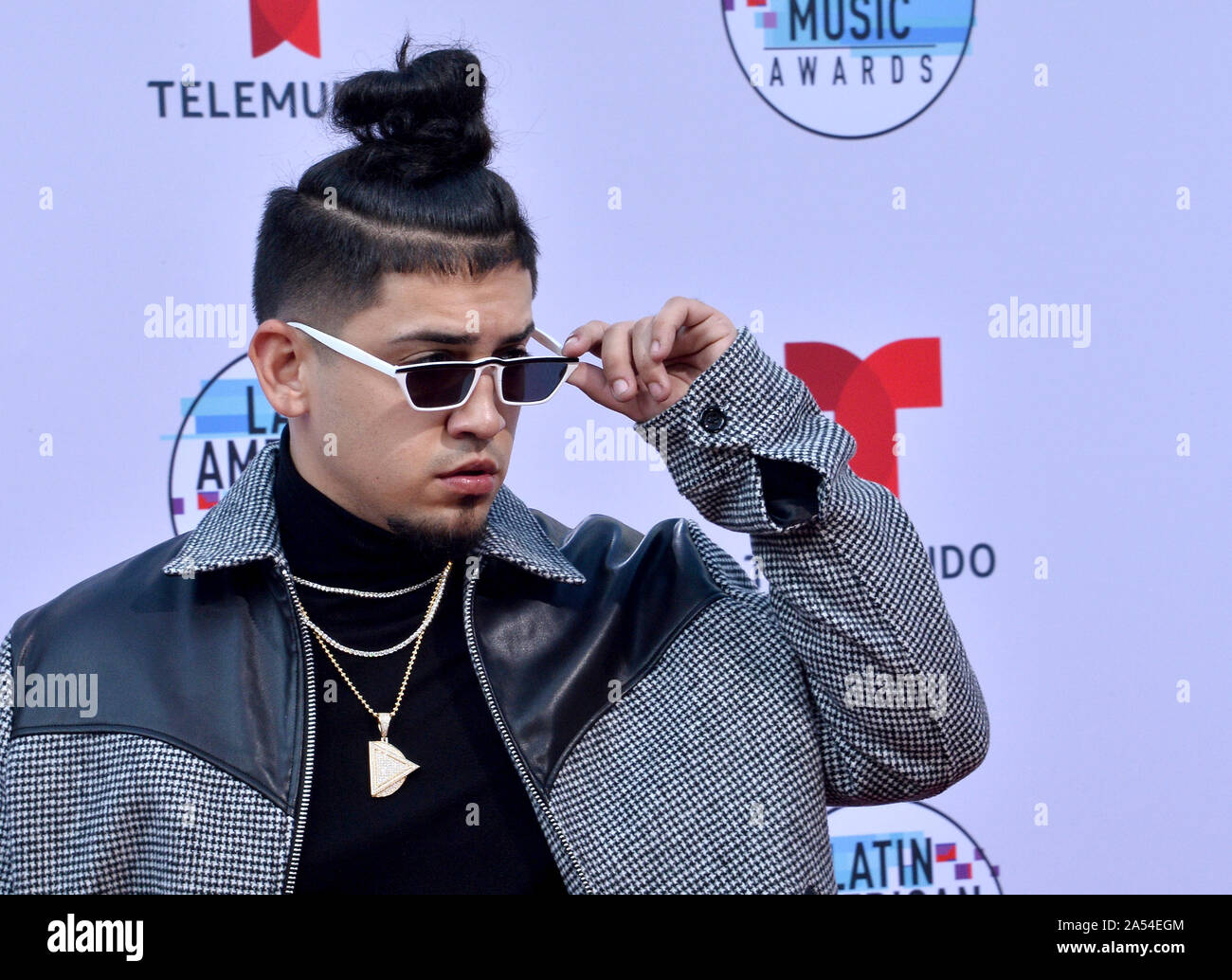 Los Angeles, United States. 17th Oct, 2019. Mathew arrives for the ...