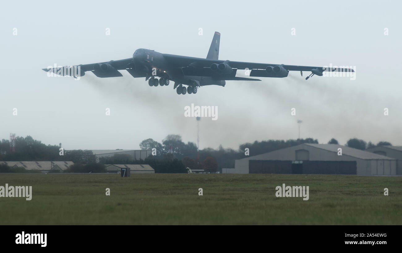 caption (U.S. Air Force photo by Senior Airman Stuart Bright Stock ...