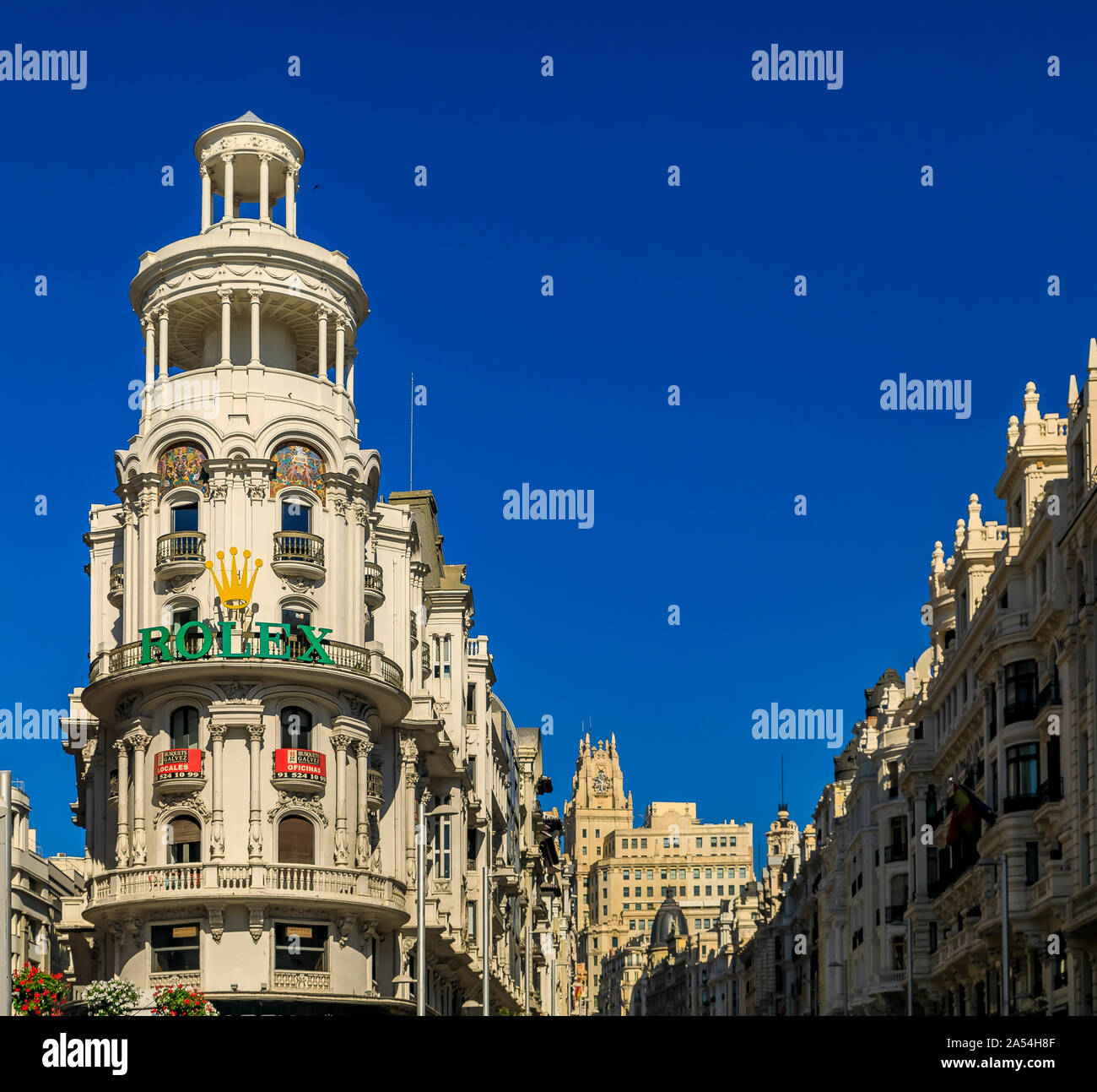 Madrid, Spain - June 4, 2017: Famous Edificio Grassy building with the ...