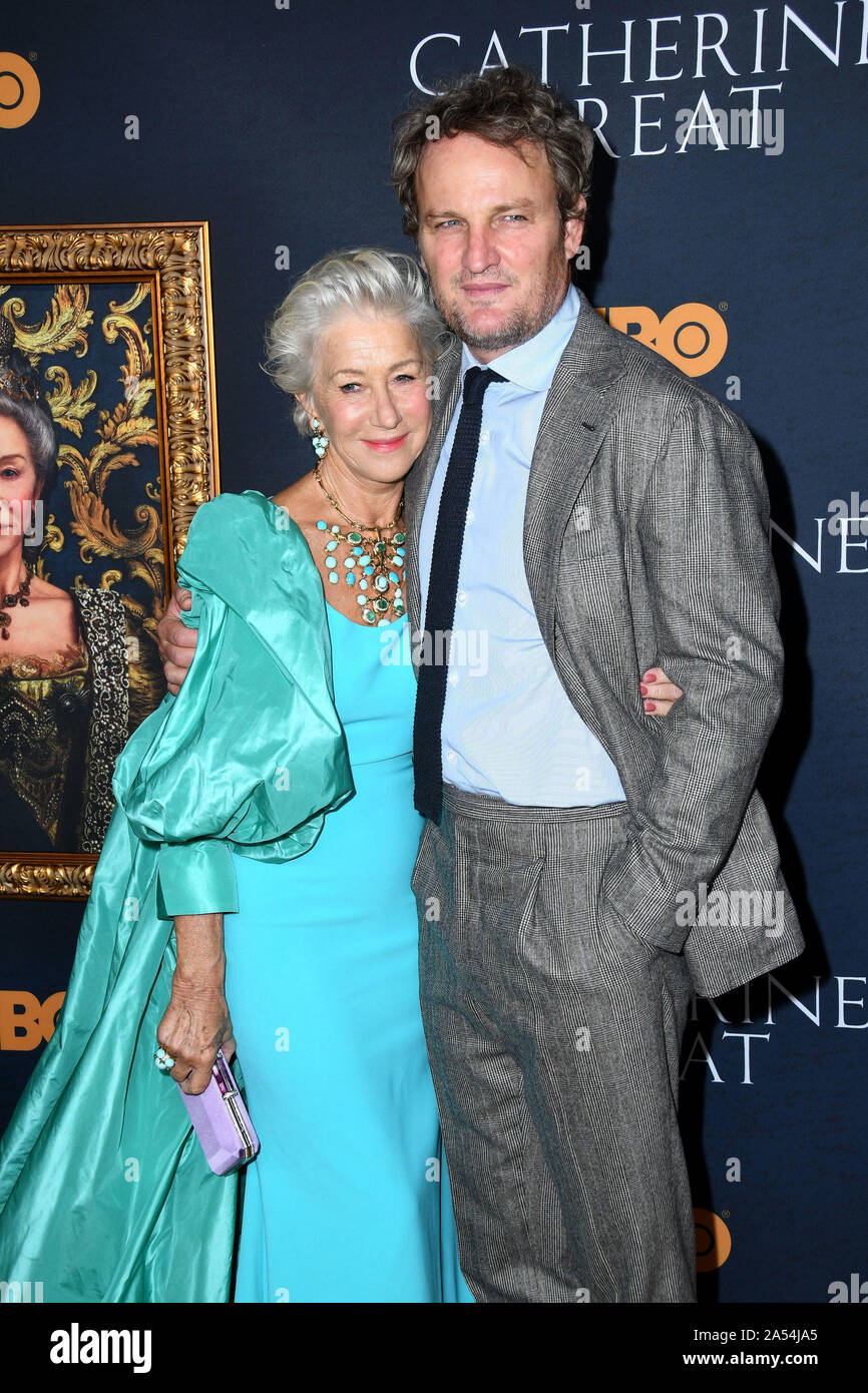 Westwood, California, USA. 17th Oct, 2019. Helen Mirren, Jason Clarke. HBO's Limited Series ...