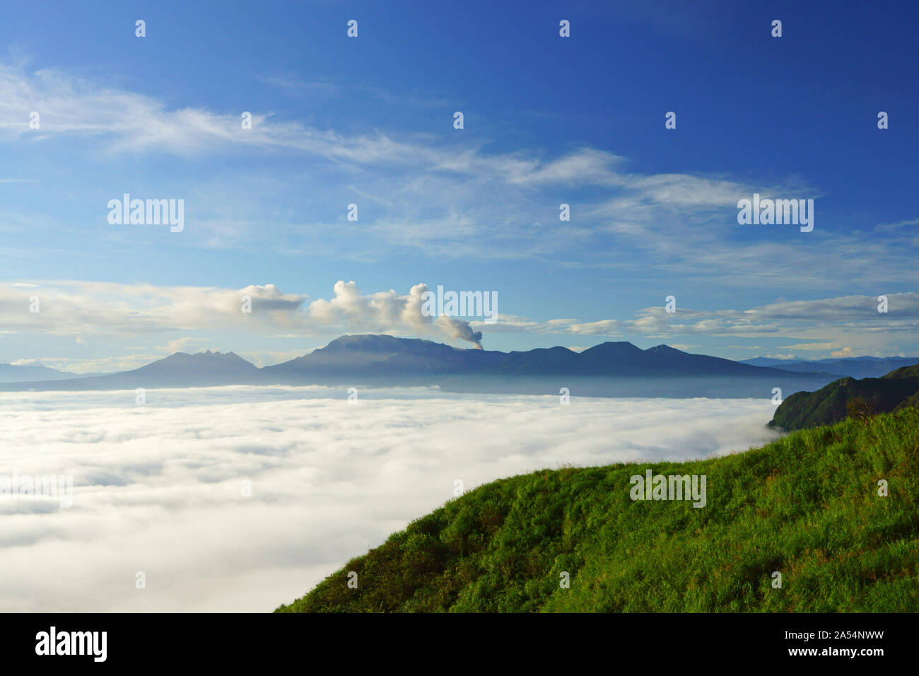 Mt aso hi-res stock photography and images - Alamy