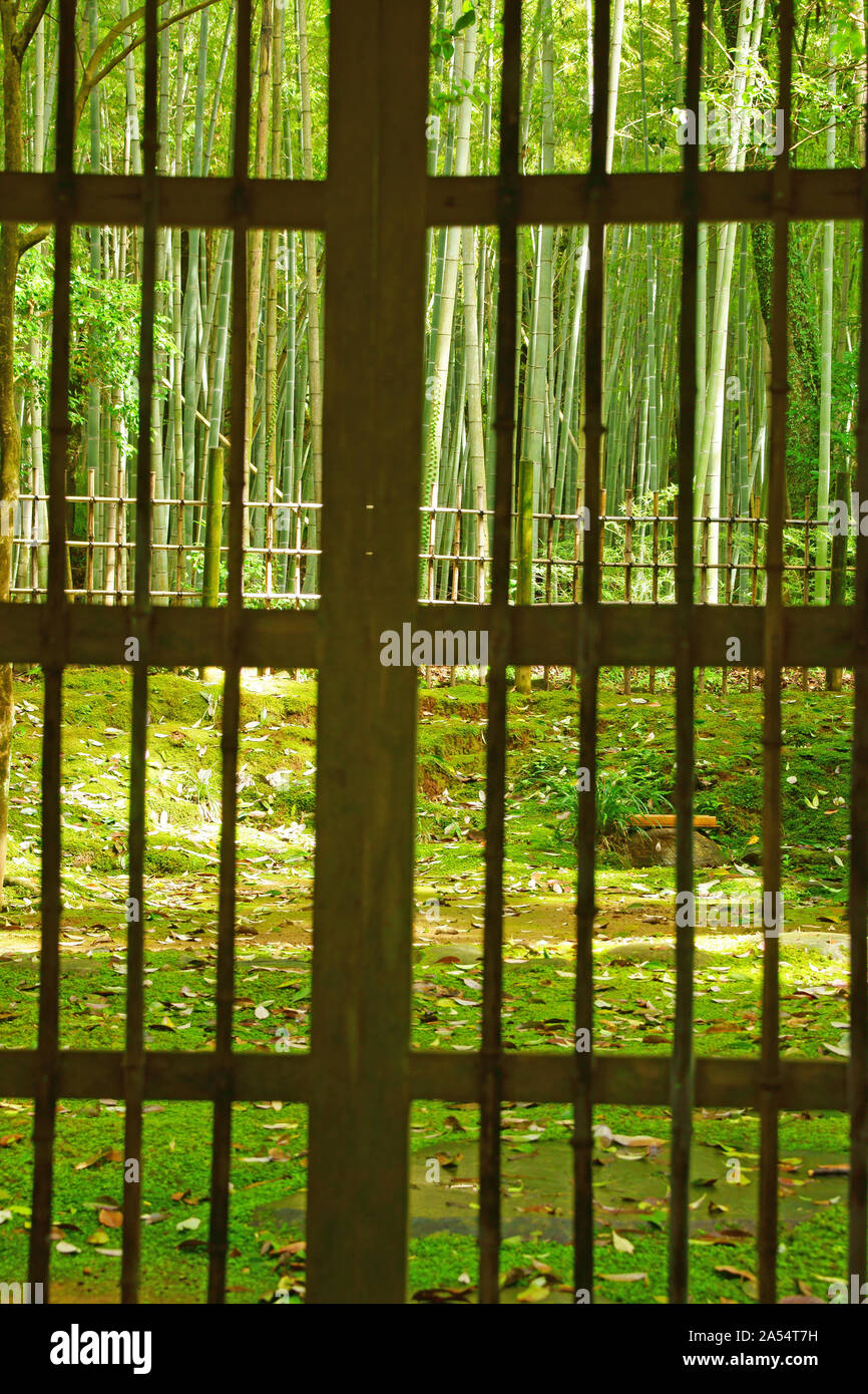 Japanese style arch Stock Photo - Alamy