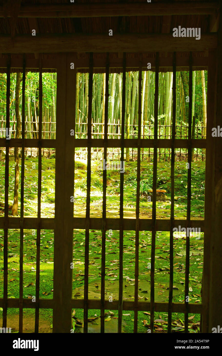 Japanese style arch Stock Photo - Alamy