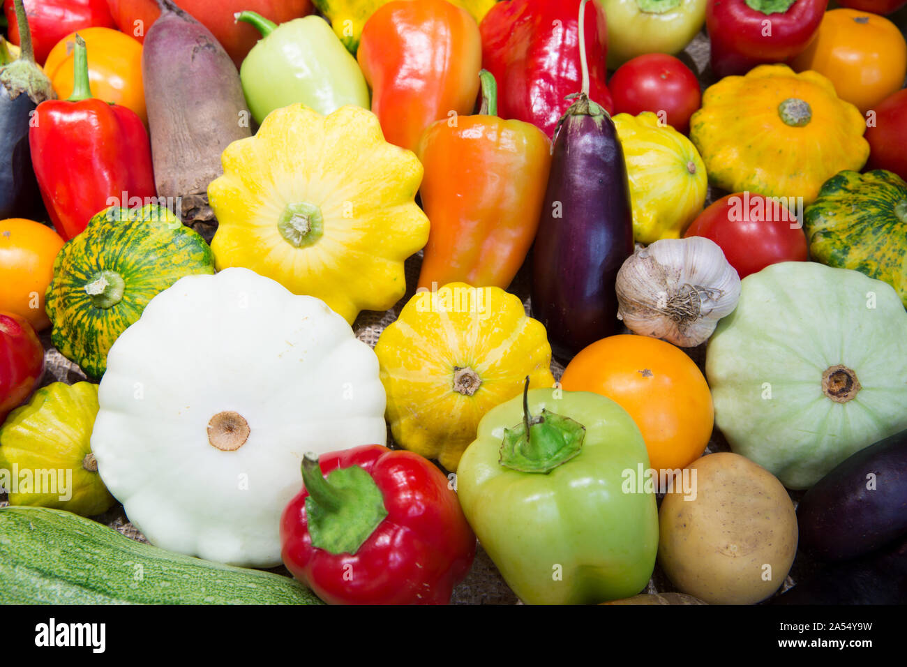 Assorment of vegetables hi-res stock photography and images - Alamy