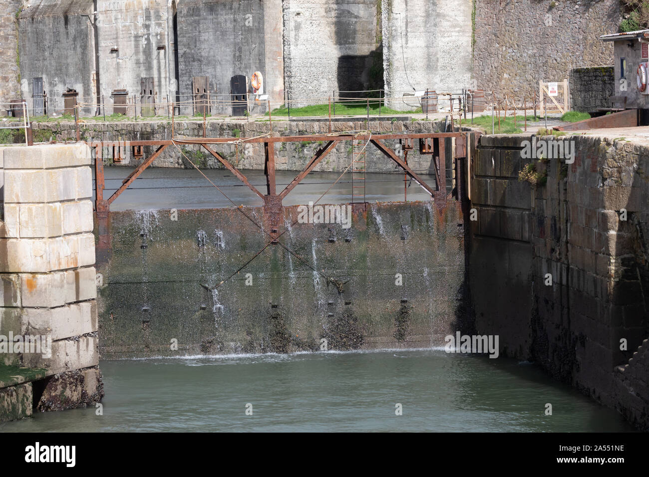 Lock gates in Charlestown, Cornwall, uk Stock Photo - Alamy