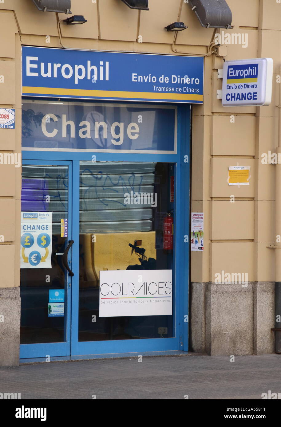 Europhil exchange branch seen in Barcelona Stock Photo - Alamy