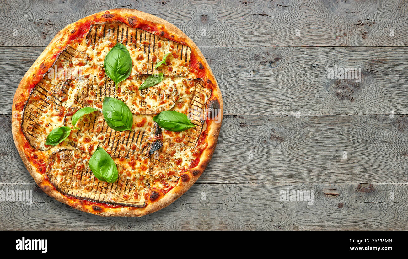 Pizza parmigiana hi-res stock photography and images - Alamy