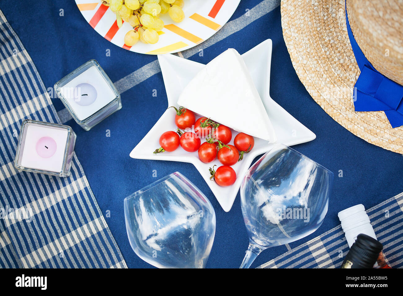 serving a summer picnic in the French style Stock Photo - Alamy