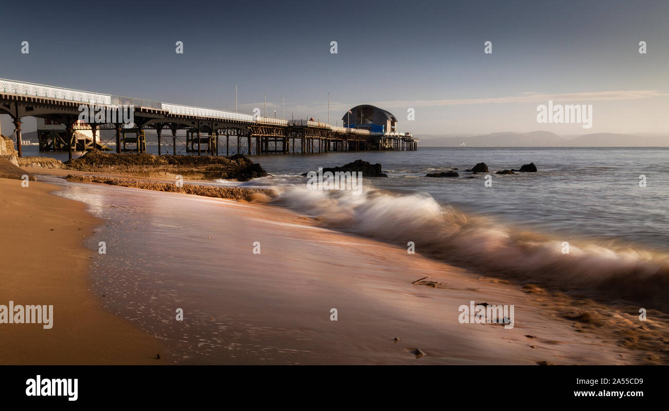 Mumbles beach swansea wales hi-res stock photography and images - Alamy