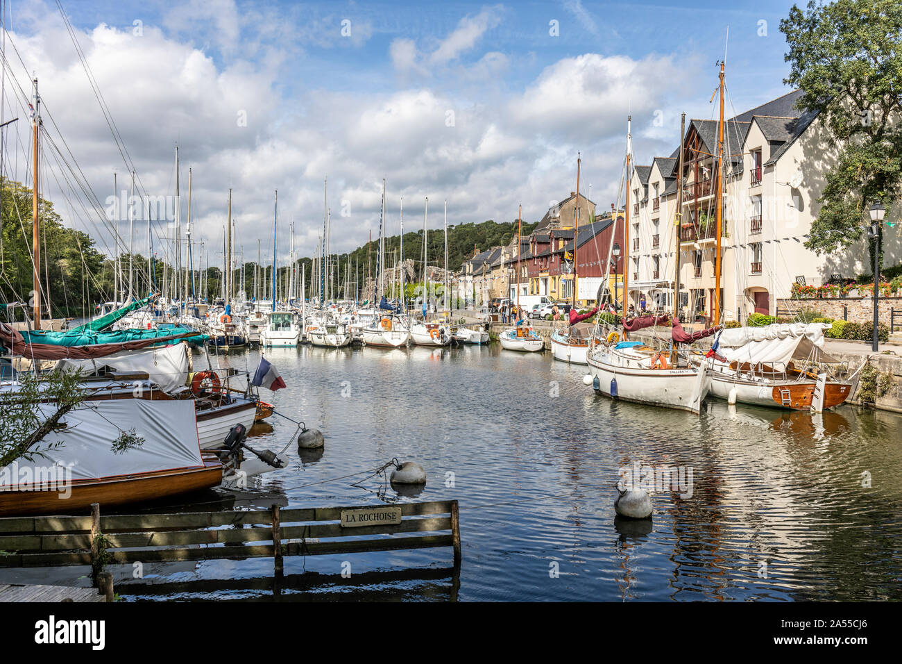 Brittany village hi-res stock photography and images - Alamy