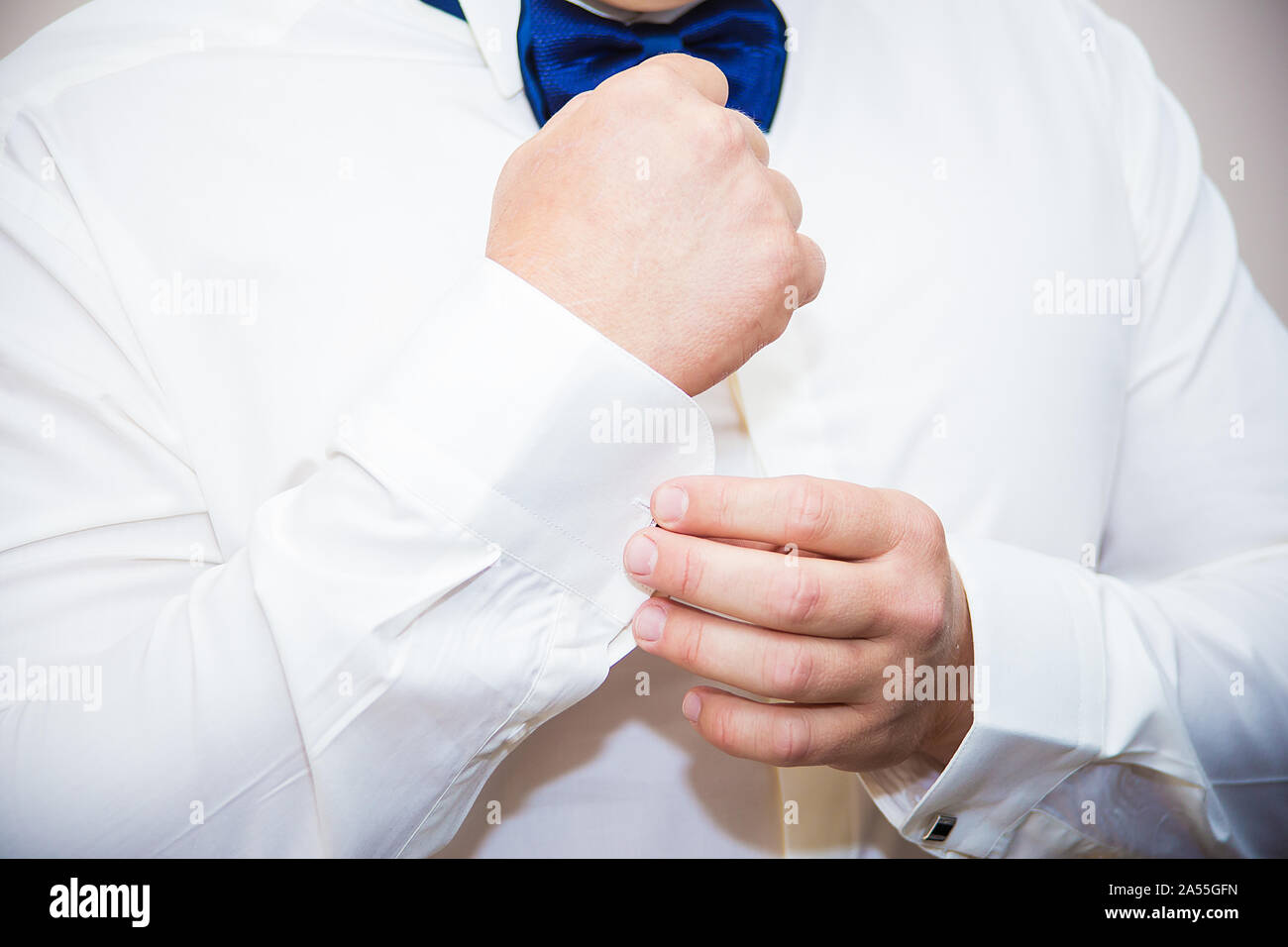 Hand cuffs modern hi-res stock photography and images - Alamy