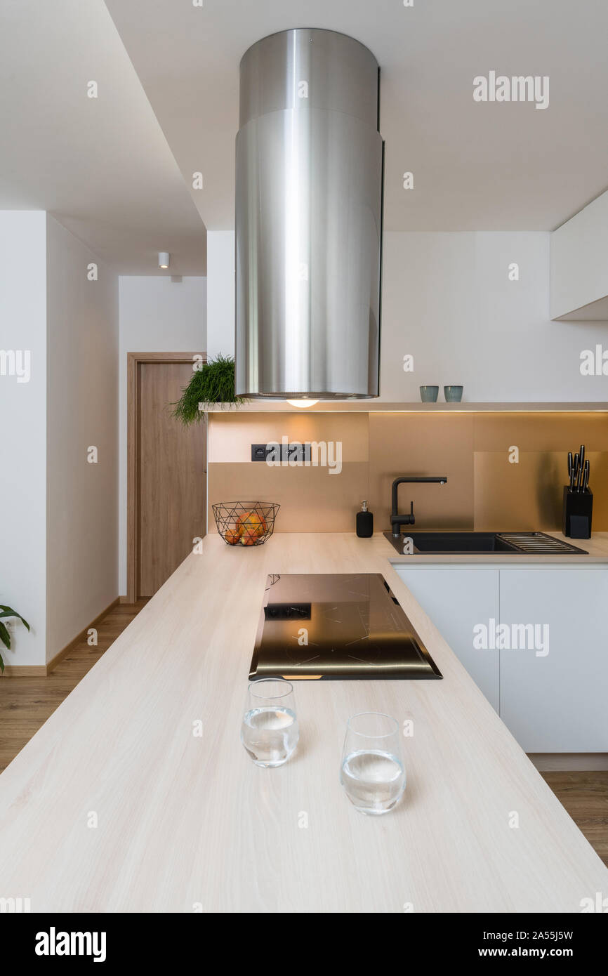 Beautiful kitchen detail hi-res stock photography and images - Alamy