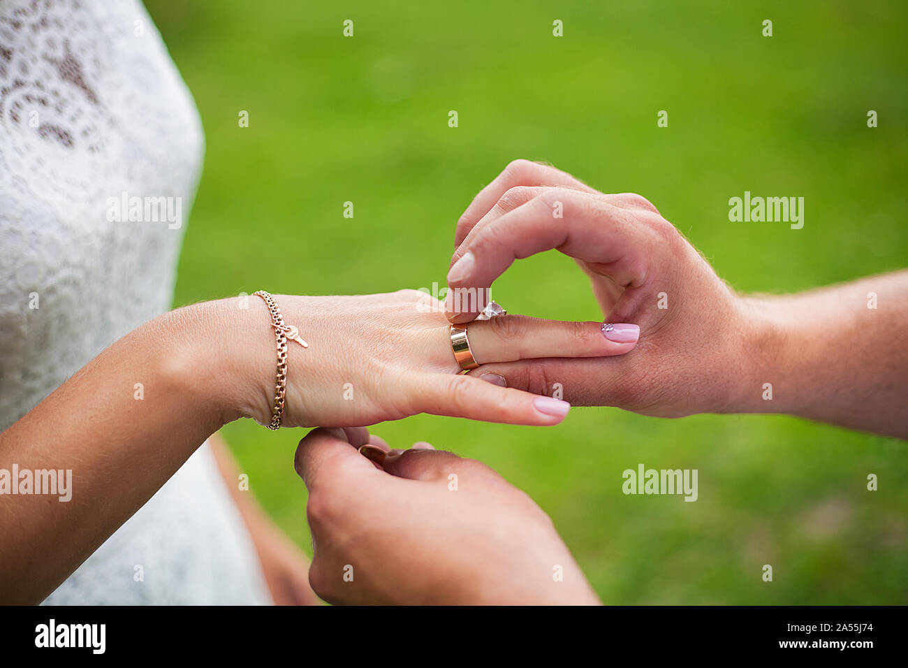 Brides vow hi-res stock photography and images - Alamy