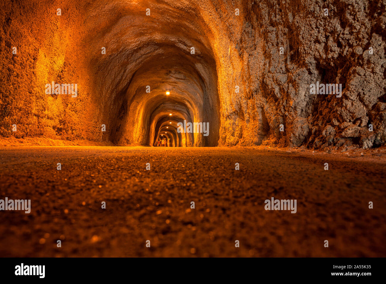 Underground Pedestrian Tunnel High Resolution Stock Photography and ... Underground Pedestrian Tunnel High Resolution Stock Photography and ...
