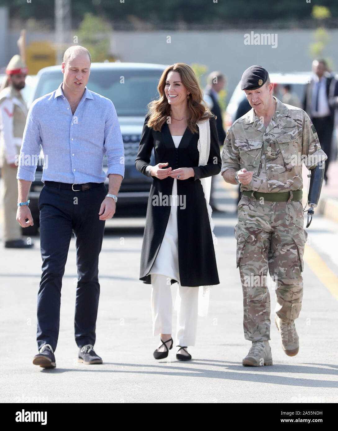 The Duke and Duchess of Cambridge with Lieutenant Colonel Colin ...
