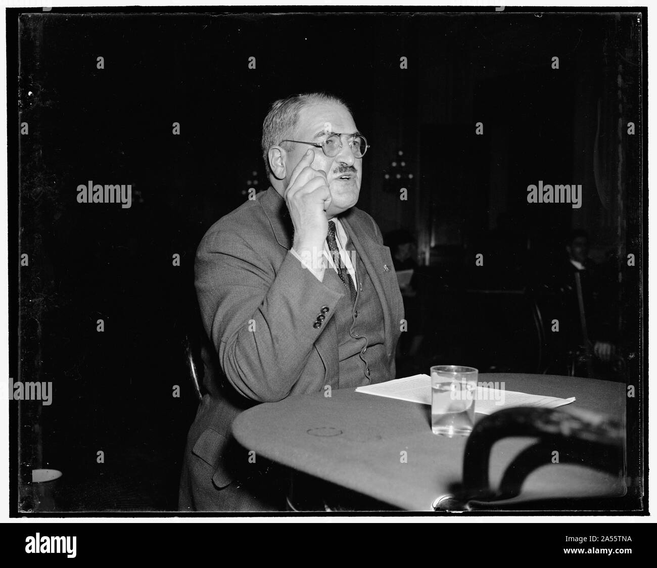 Propaganda van hi-res stock photography and images - Alamy