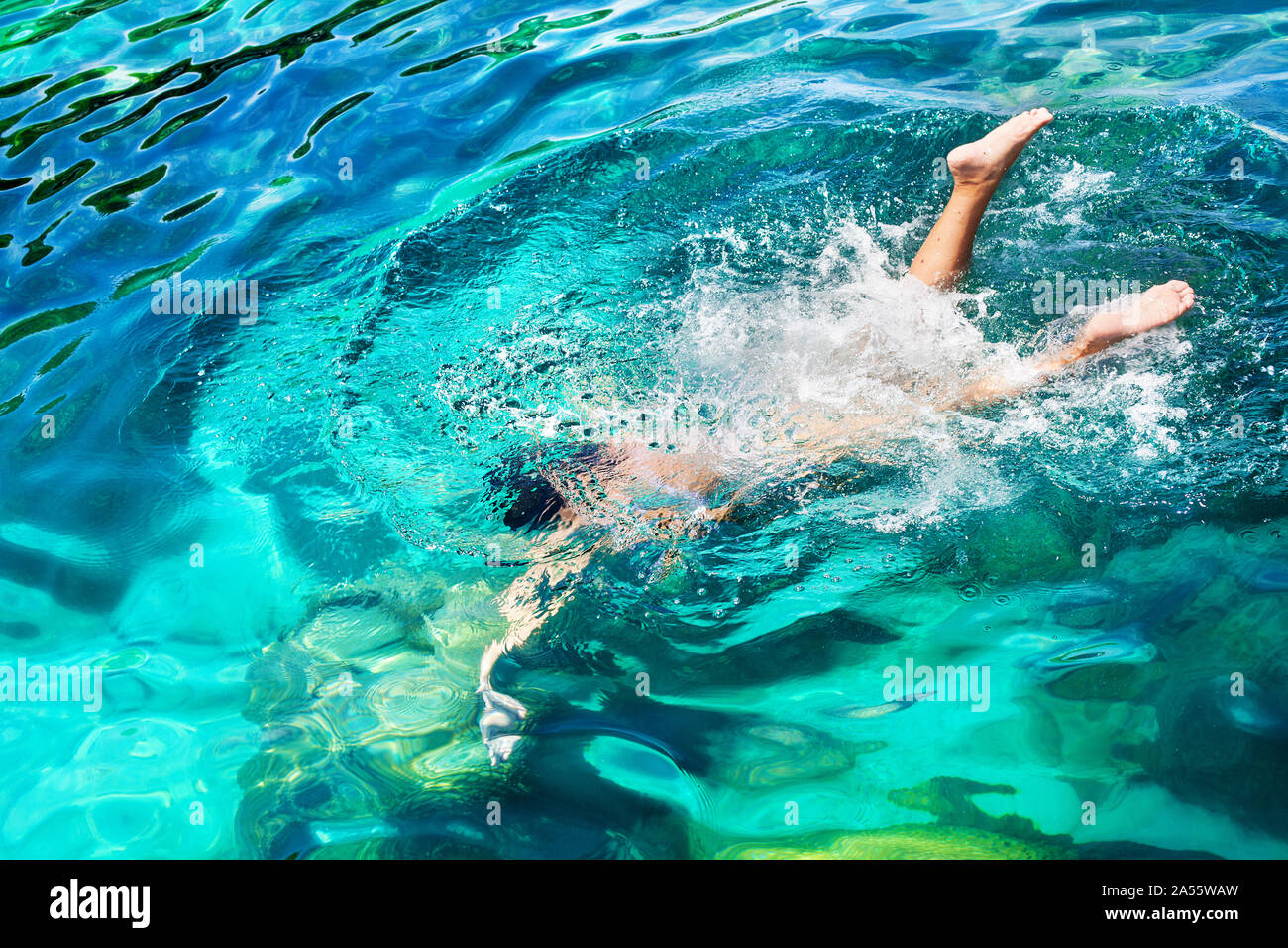 Diving woman water splash hi-res stock photography and images - Alamy