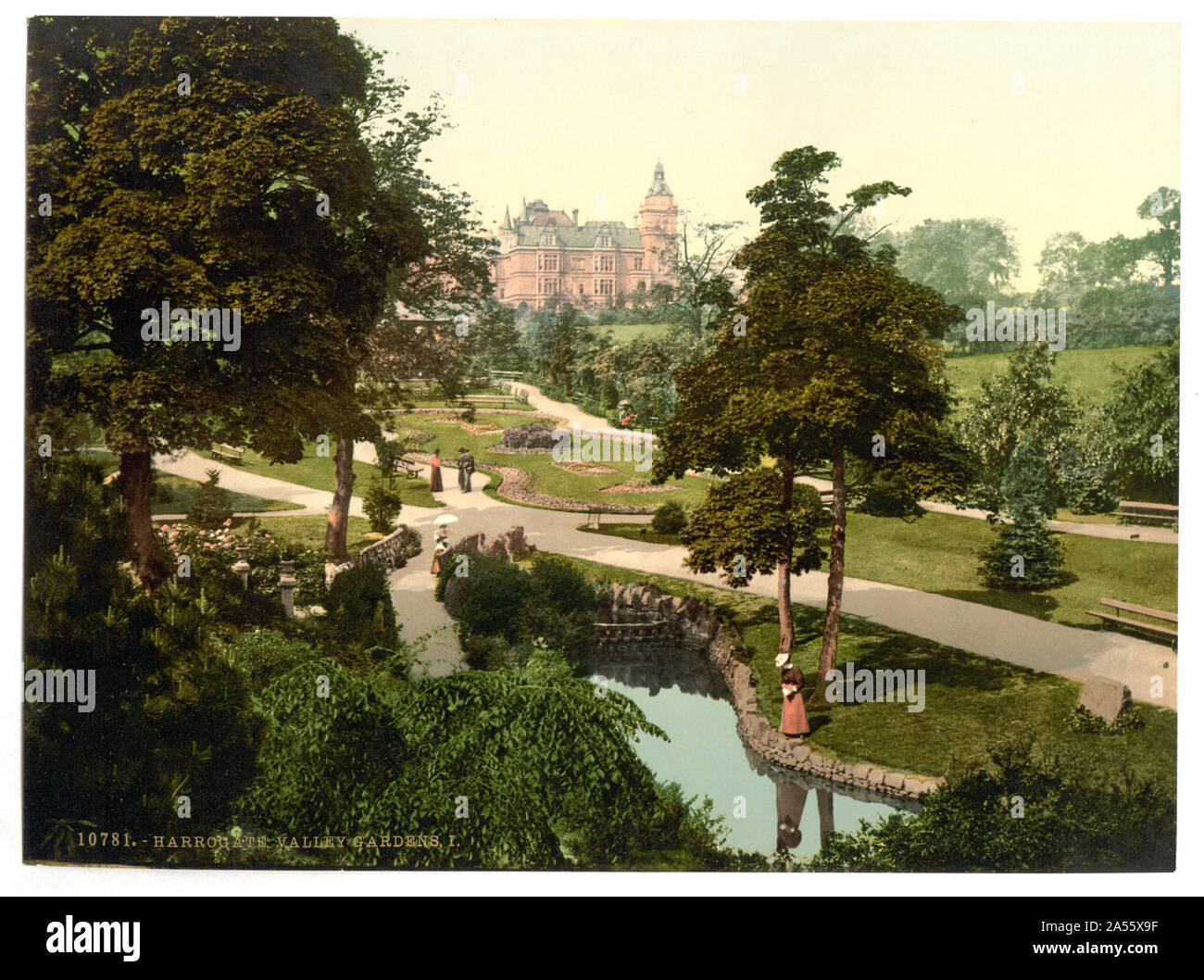 Historic garden england Cut Out Stock Images & Pictures - Alamy