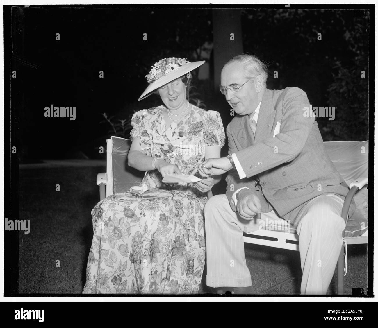 Michigan garden Black and White Stock Photos & Images - Alamy