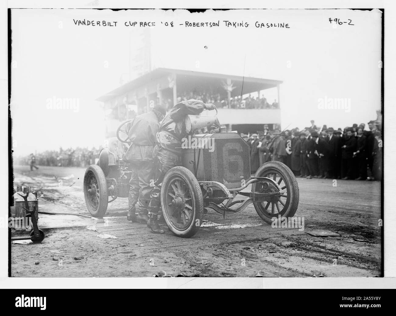 Early 1900s race car driver hi-res stock photography and images - Alamy