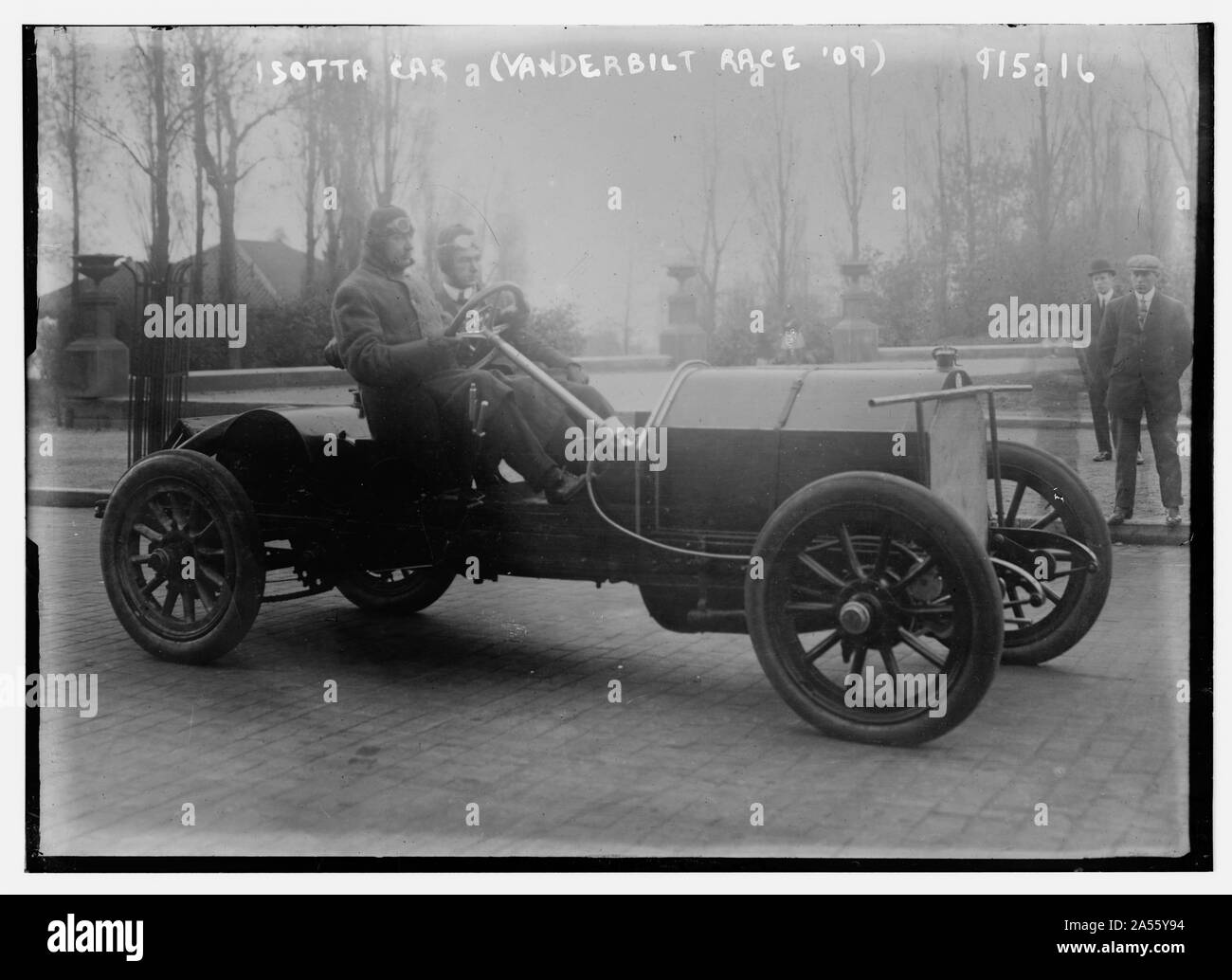 Vintage auto racing race Black and White Stock Photos & Images - Alamy