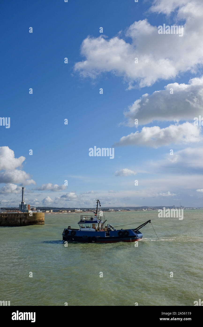 Uk ports hi-res stock photography and images - Alamy
