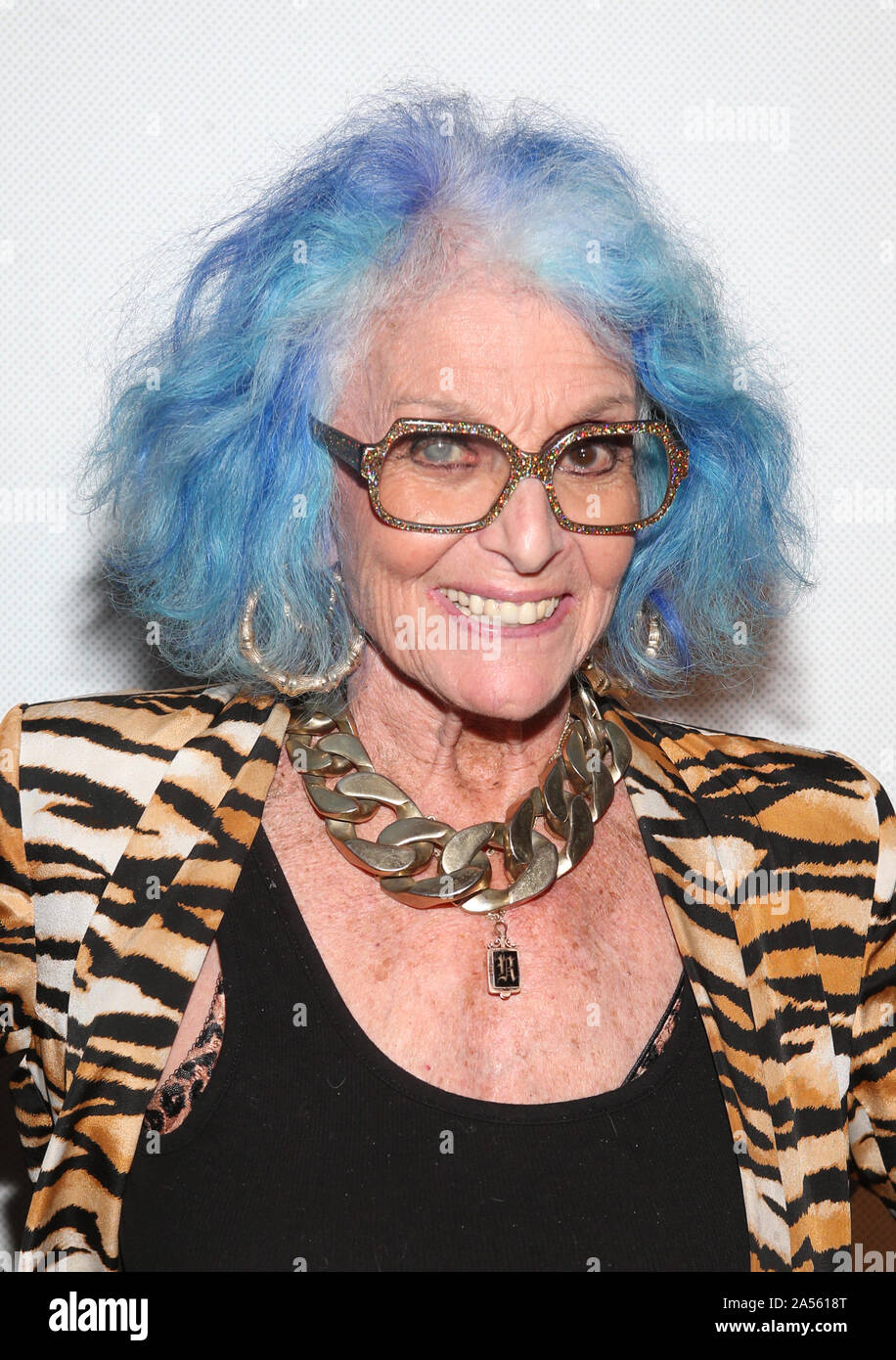 Beverly Hills, Ca. 17th Oct, 2019. Roberta, at the LA Woman Rising ...