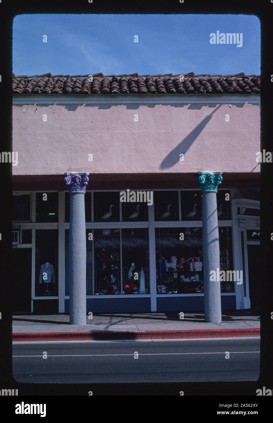 Venice columns, Venice, California Stock Photo - Alamy