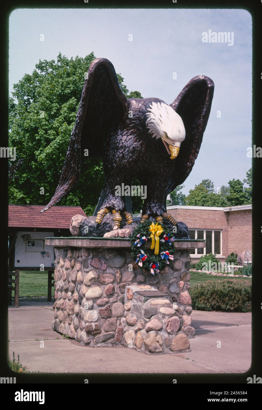 Veterans day memorial service hi-res stock photography and images - Alamy