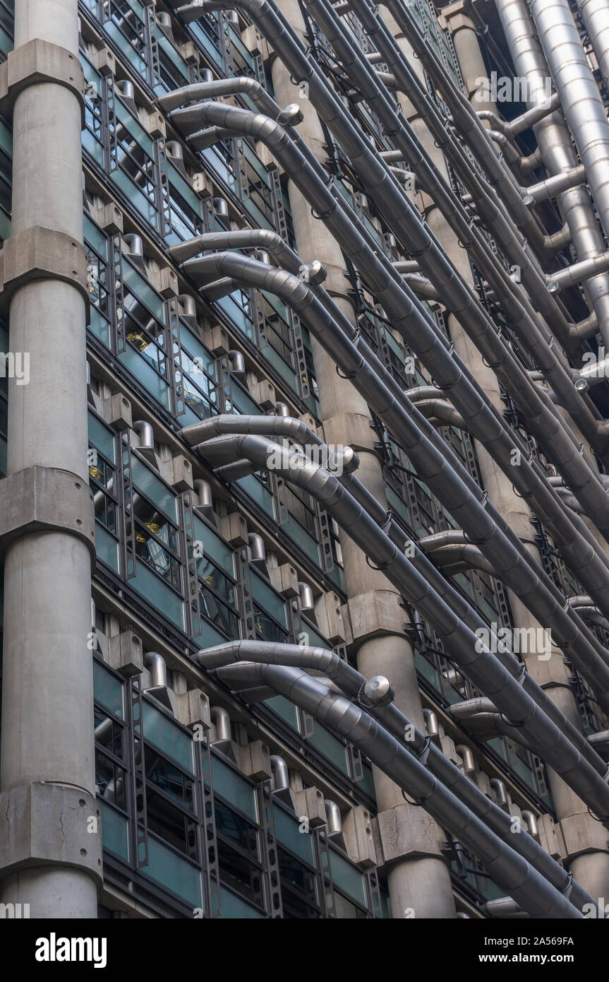 Spectacular Space in Iconic Office Buildings in London. London modern ...