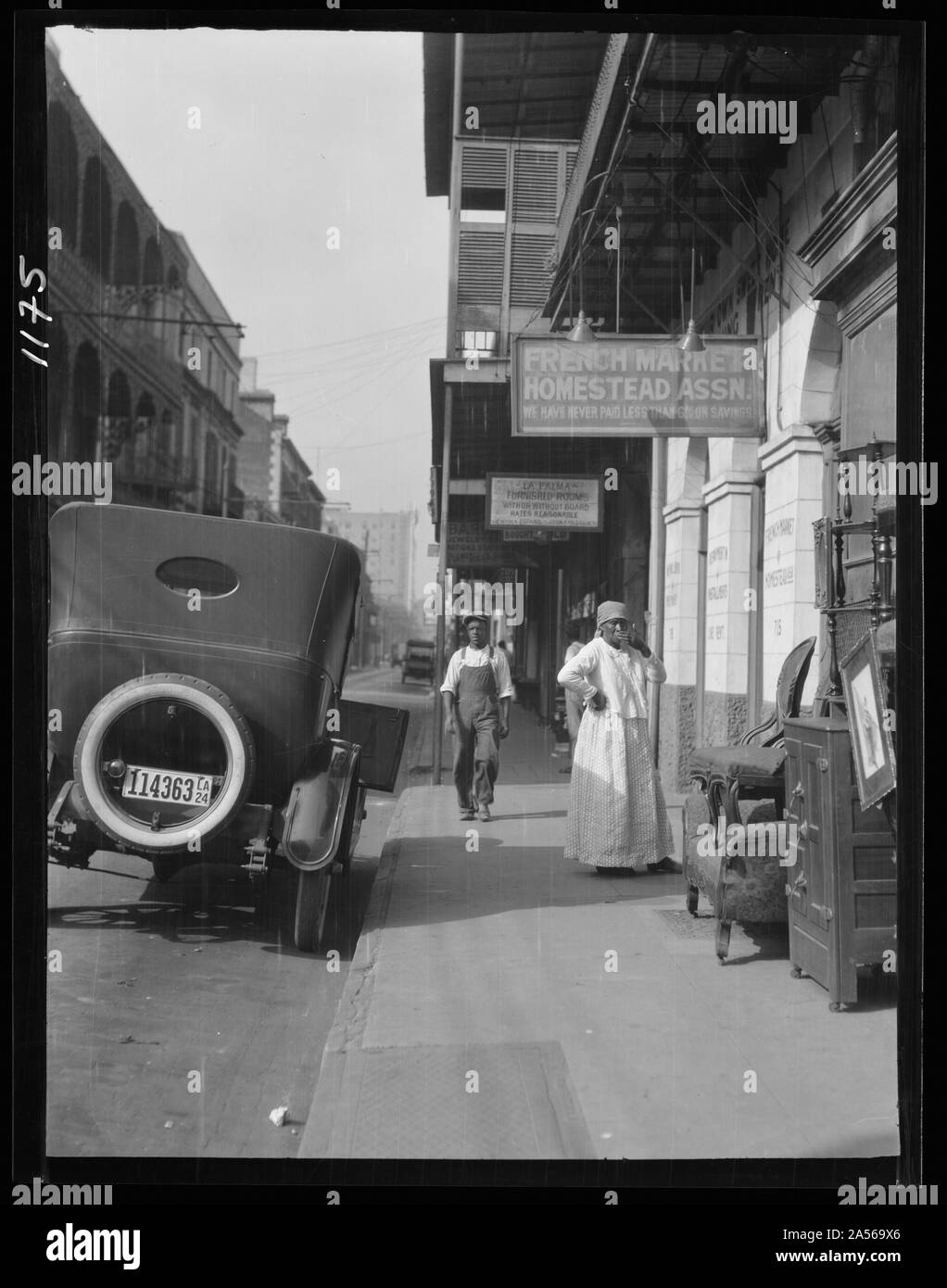 View down a street Black and White Stock Photos & Images - Alamy