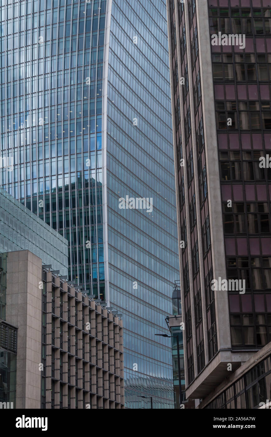 Spectacular Space in Iconic Office Buildings in London. London modern ...