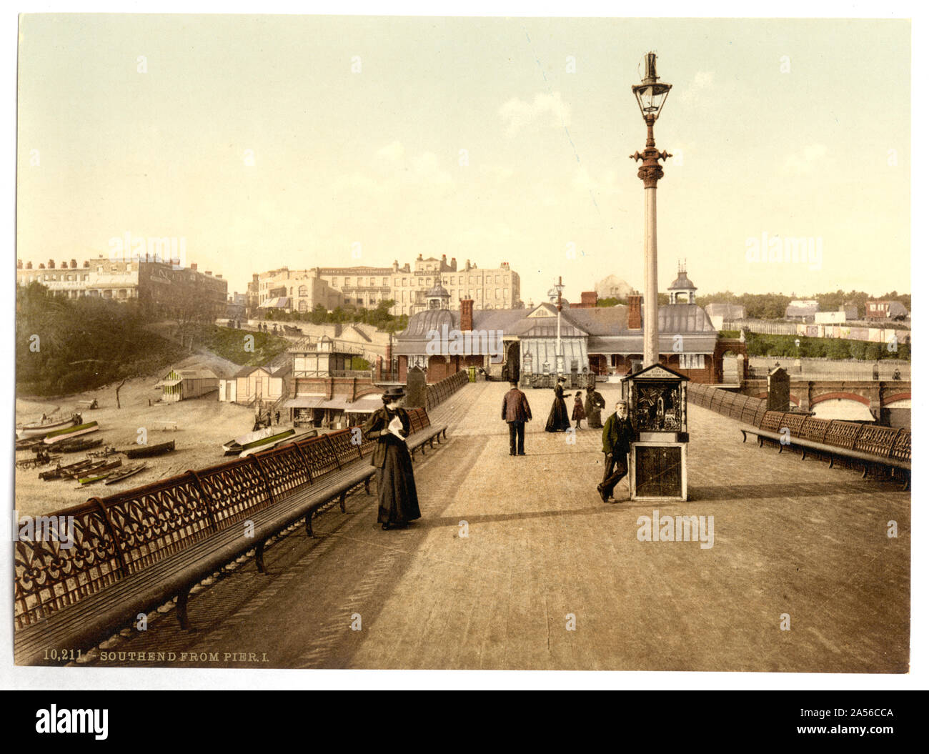 Pier i Cut Out Stock Images & Pictures - Alamy