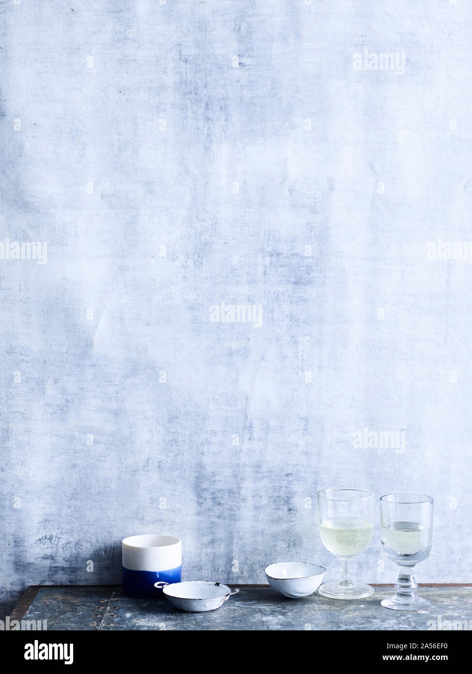 Still life arrangement hi-res stock photography and images - Alamy