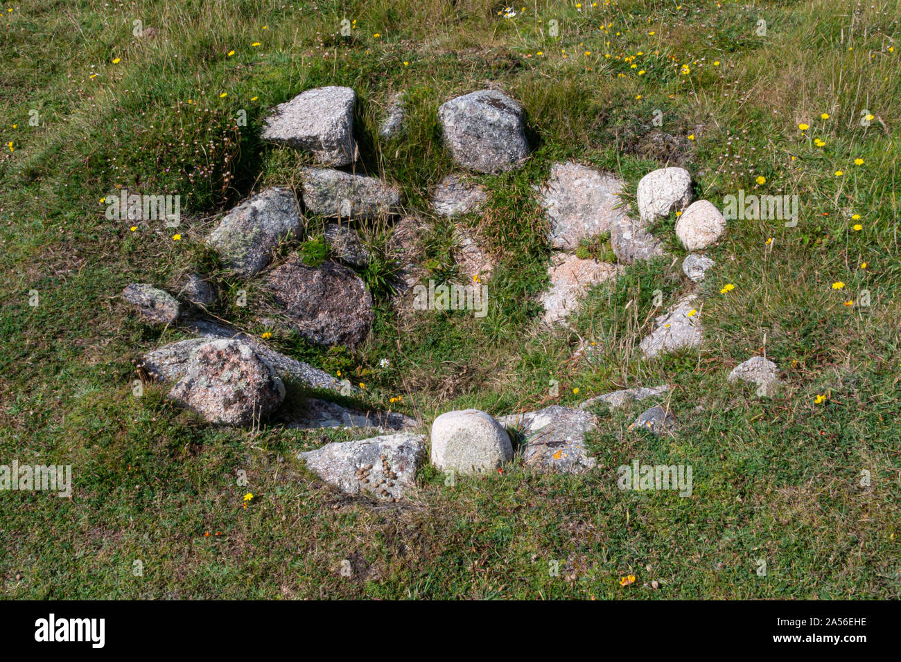 Kelp burning pit hi-res stock photography and images - Alamy