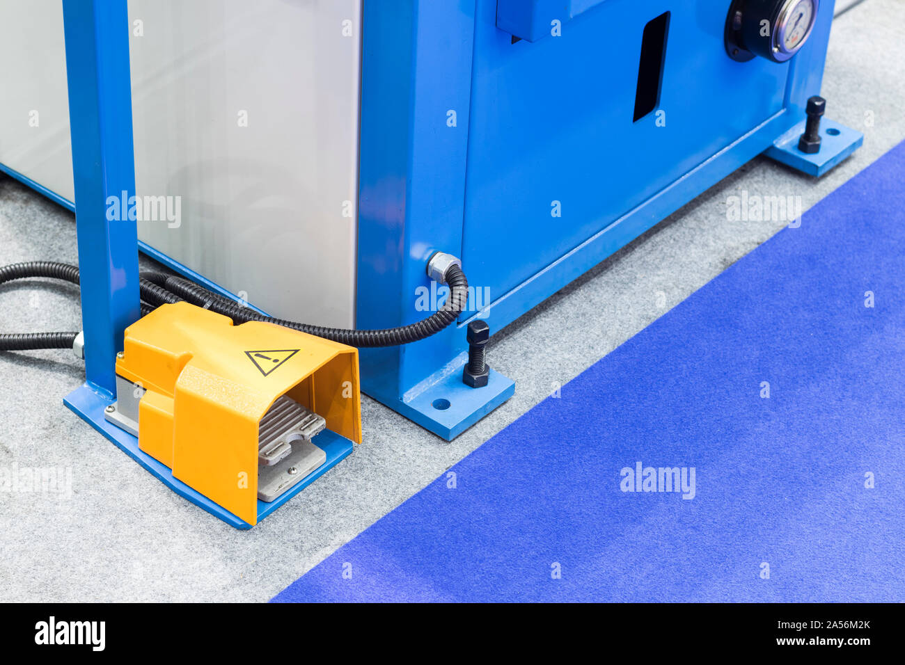 Foot Switch for start / Stop machine operation. ; forging , pressing ...