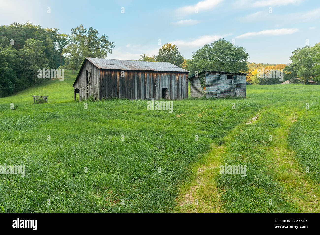 Corn crib hi-res stock photography and images - Alamy
